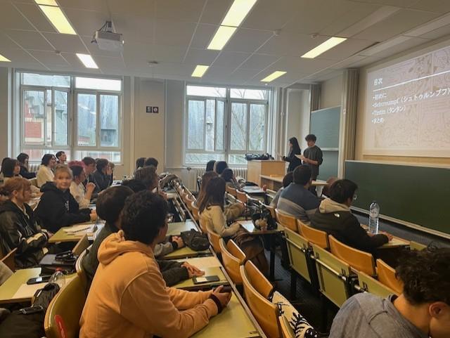 L'Université de Kobe en visite à l'ULB - Faculté de Lettres,Traduction ...